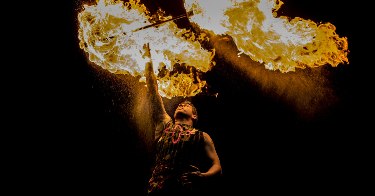 Toast | Simon - Fire Performer